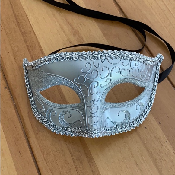 Vintage | Accessories | Vintage Masquerade Mask | Poshmark